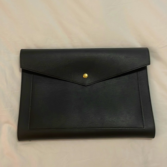 Glass Ladder & Co. | Bags | Glass Ladder Co Megan Portfolio Laptop Case ...